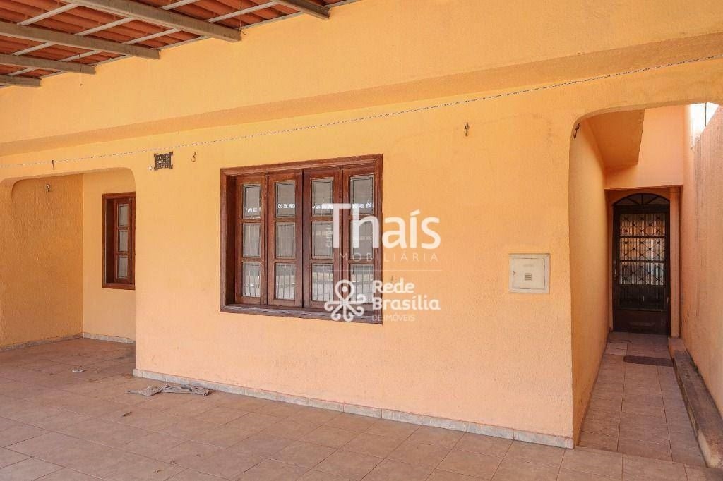 Casa para aluguel com 3 quartos em Samambaia Sul, Samambaia - R$ 1.500 ...