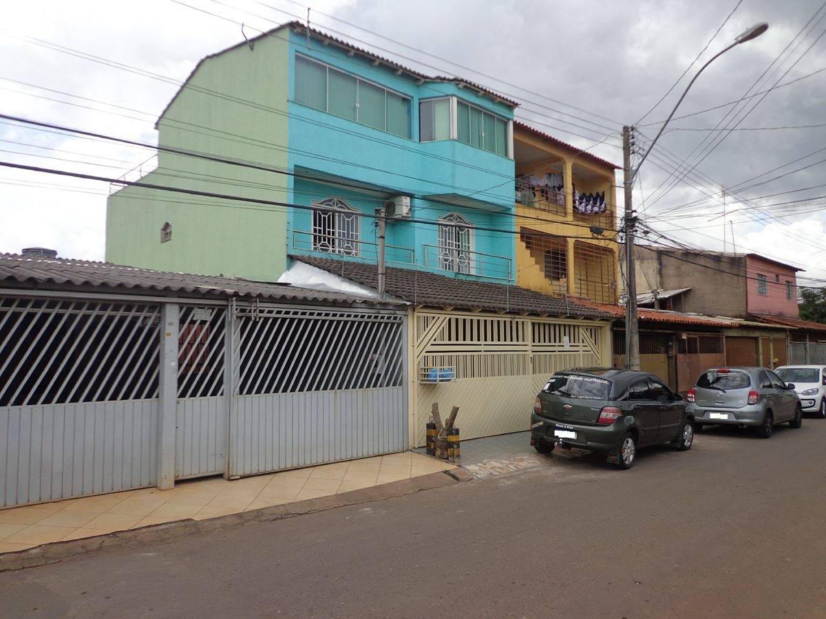 Casa à venda com 4 quartos em Samambaia Sul, Samambaia - R$ 490.000,00 ...