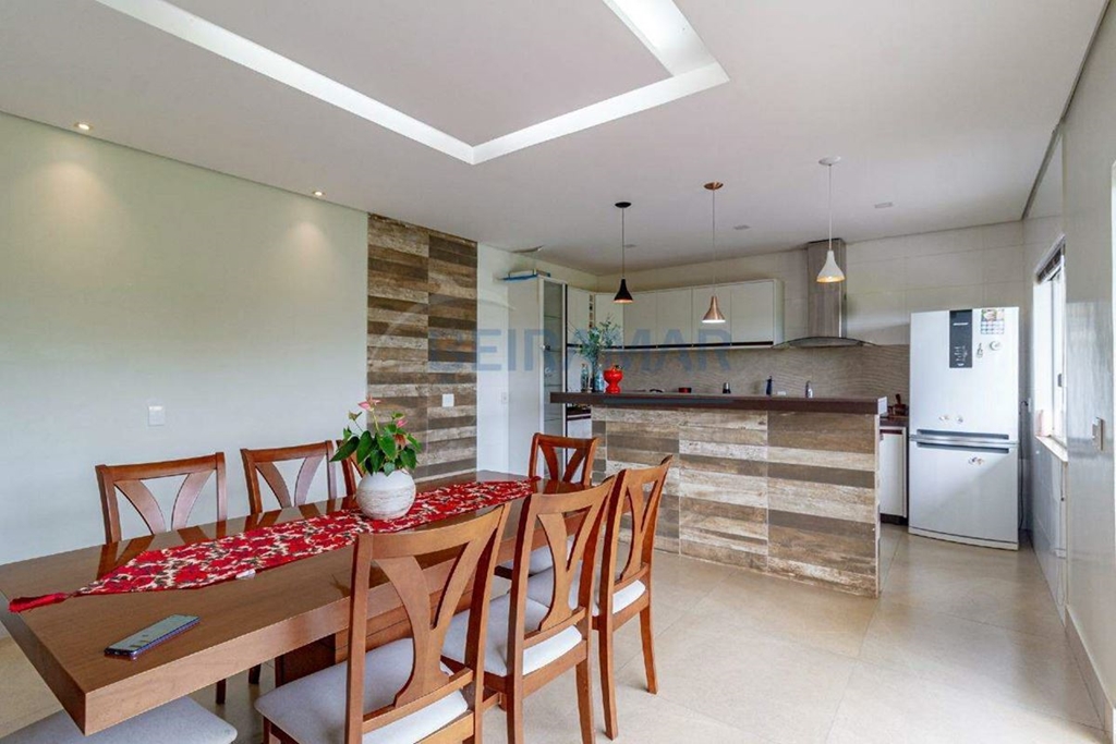 Casa Condominio para aluguel com 5 quartos ou + em Recanto Das Emas, Recanto das Emas - R$ 4.300 ...