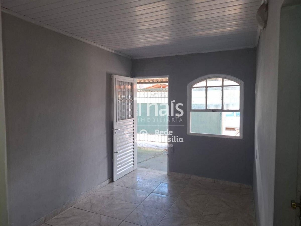 Casa à venda com 2 quartos em Samambaia Sul, Samambaia - - DFimoveis.com