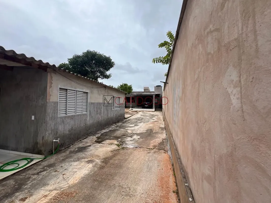 Casa Condominio à venda com 4 quartos em Arniqueira, Águ - DFimoveis.com