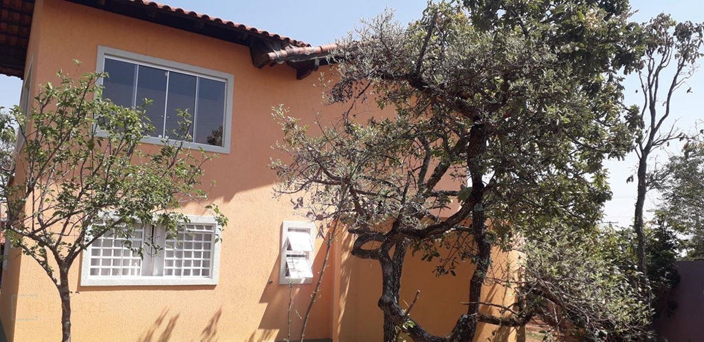 Casa para aluguel com 3 quartos em Regiao Dos Lagos, Sobradinho - R$ 3. ...