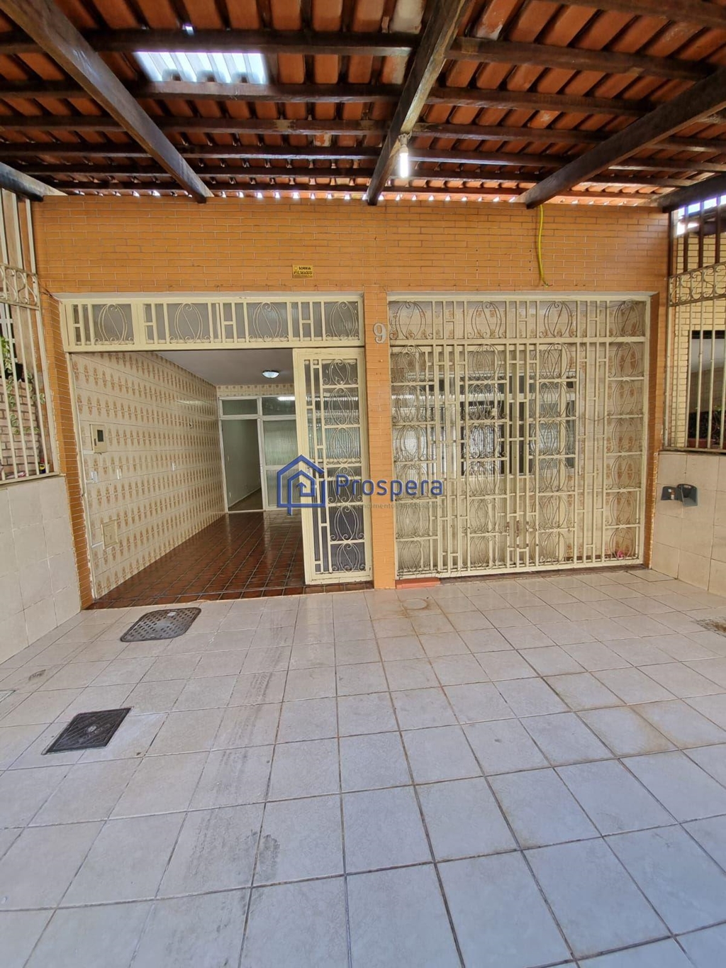 Casa para aluguel com 2 quartos em Nucleo Bandeirante, Núcleo ...