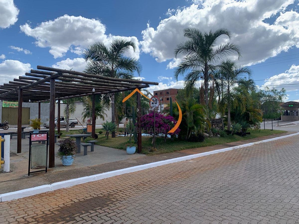 Casa Condominio à venda com 3 quartos em Setor Habitacional Contagem ...