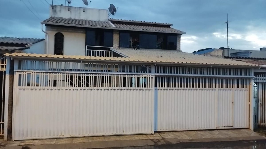 Casa à venda com 5 quartos ou + em Ceilandia Sul, Ceilândia - R$ 385. ...