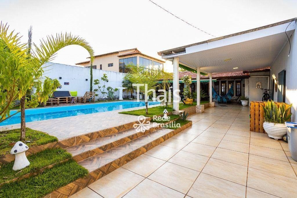 Casa à venda com 7 quartos em Colonia Agricola Samambaia, Vicente Pires ...